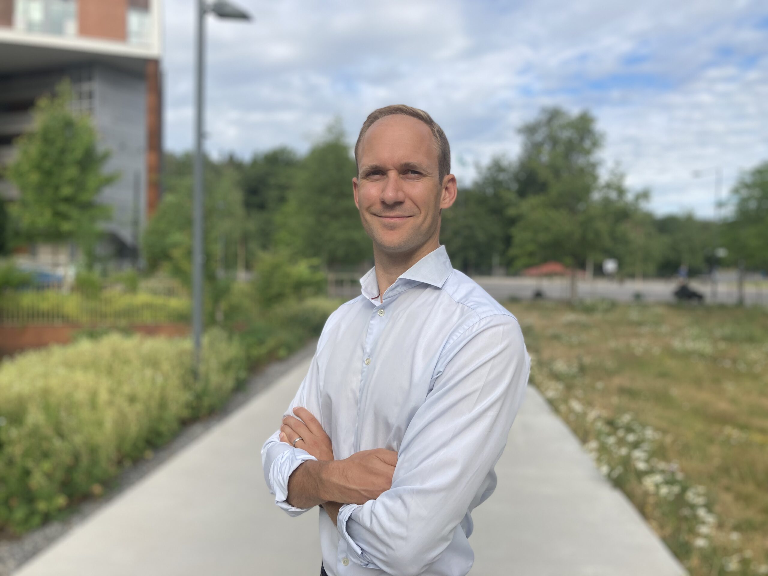 Hallå där Fredrik Engdahl... - Mäklarvärlden